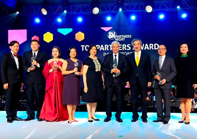 Honoring tenant partners in the first SM Partners Summit | SM Supermalls