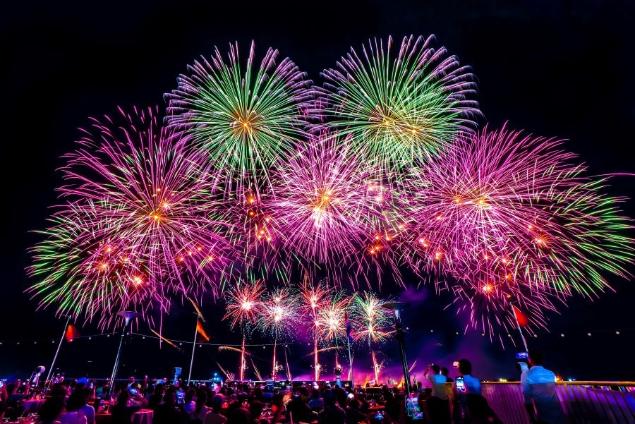 11th Philippine International Pyromusical Competition Returns to SM MOA ...