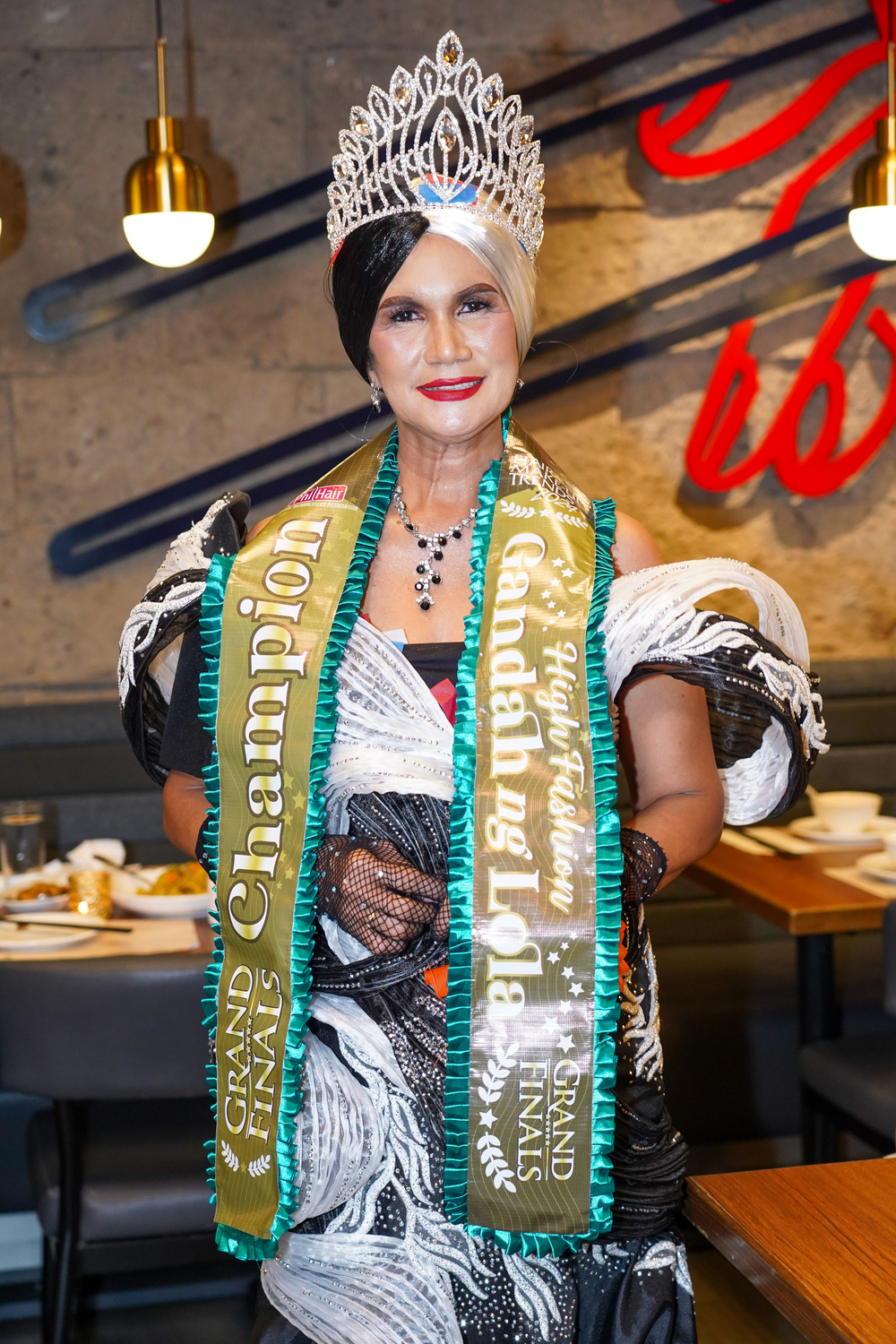 Ricky Reyes' Hair & Makeup Trends 2024 crowns champions at SM Mall of ...